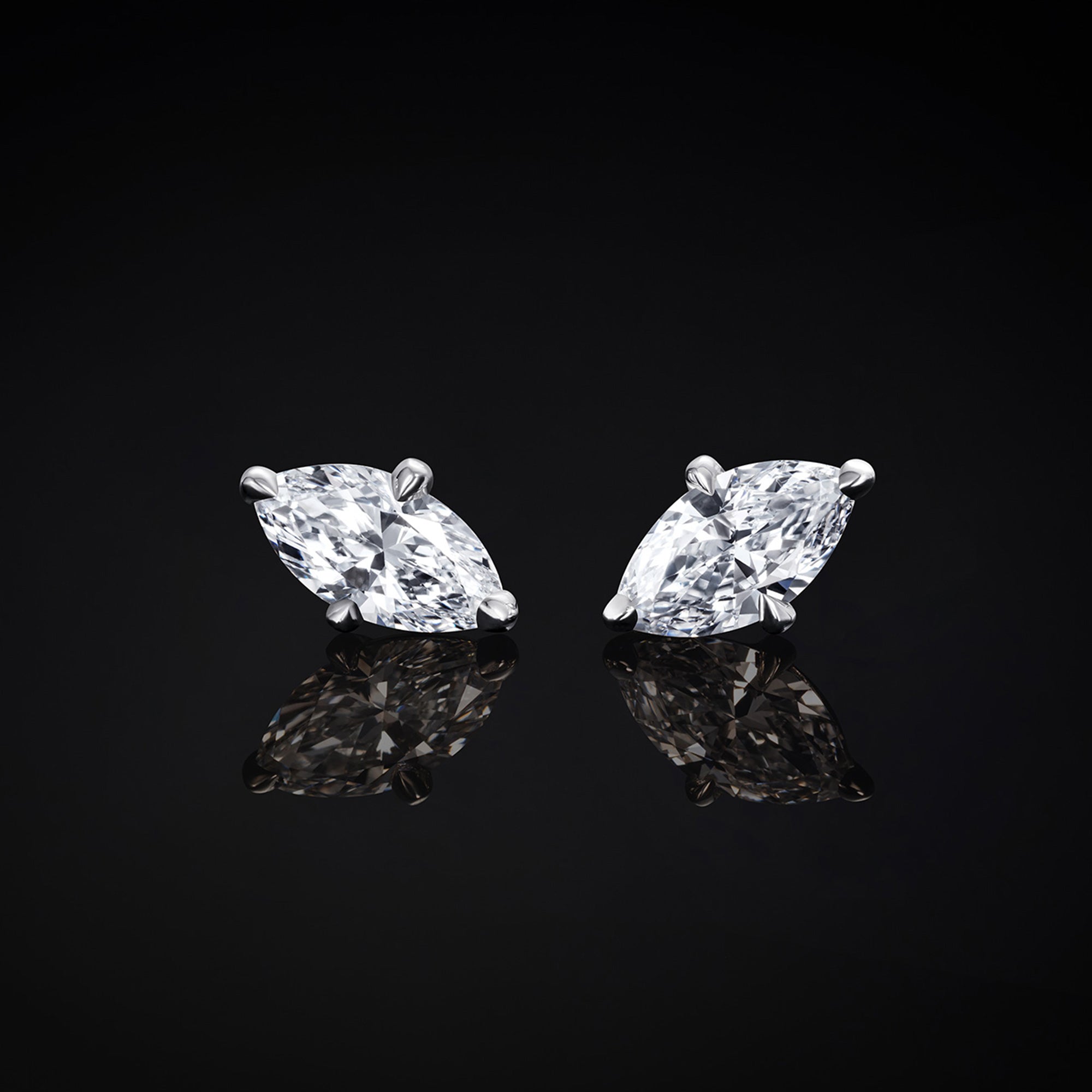 Earrings – Anna Kerr